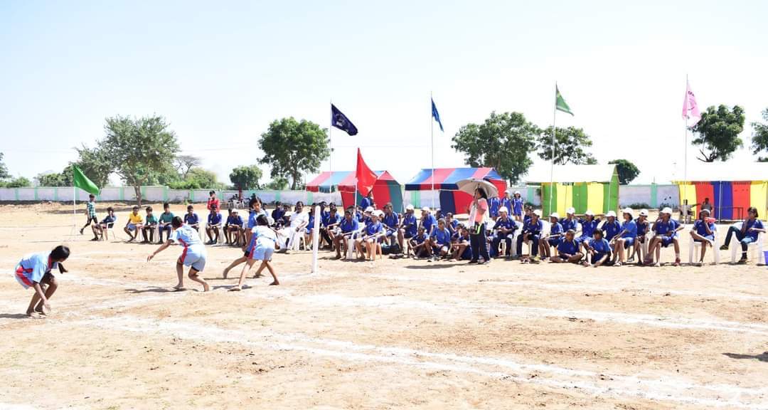 How the Navodaya Vidyalaya different from Normal schools 2024